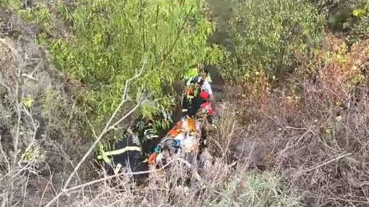 Two young men injured after falling 15 metres from a quad bike in Tenerife