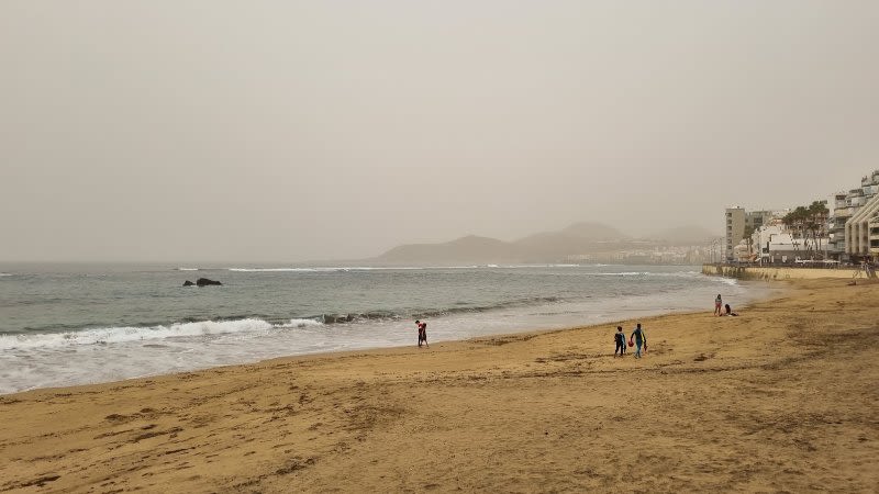 Canary Islands affected by the intense calima as the haze causes ...