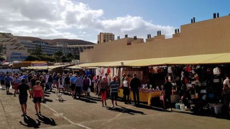 Shopping in Tenerife: Best shopping malls + markets